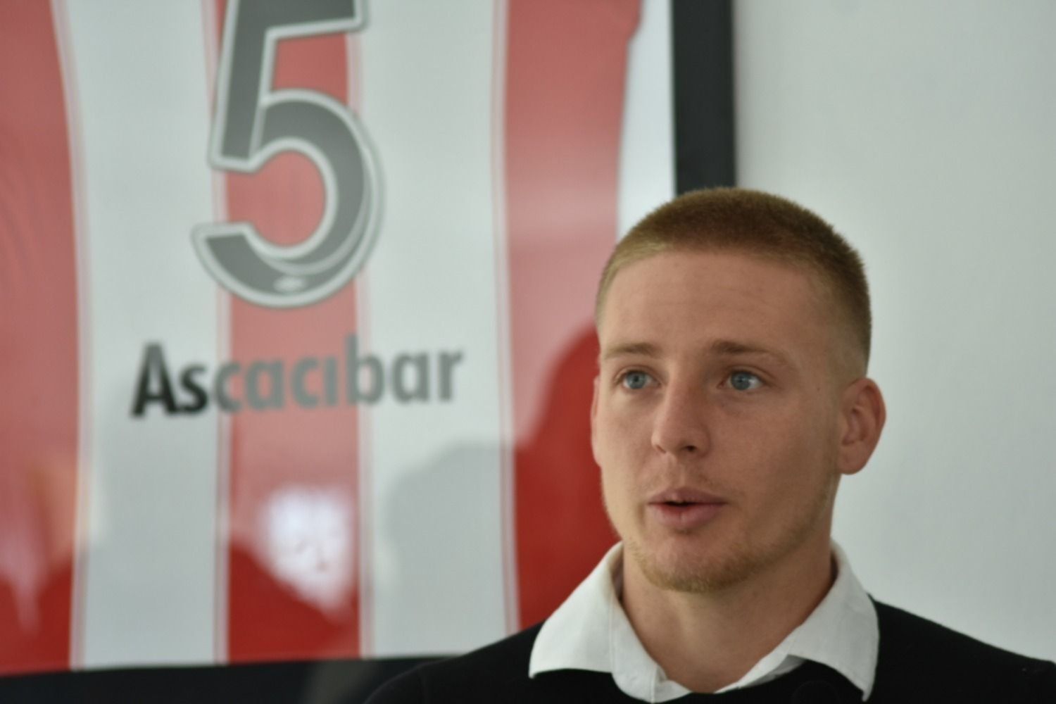 El regreso esperado: Estudiantes confirmó la incorporación del Ruso ...