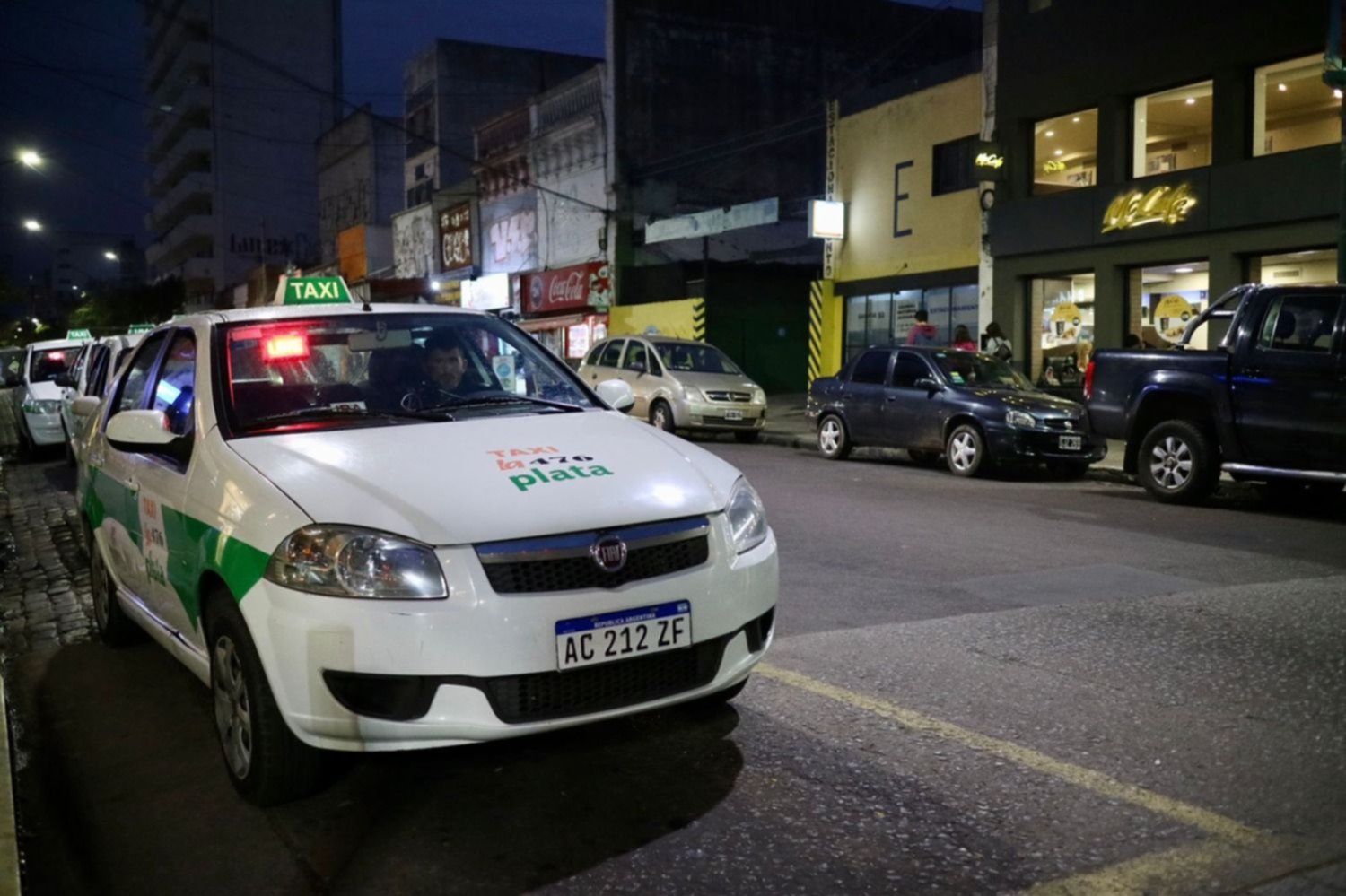 Avanza otra suba para los taxis: ¿a cuánto se irá la bajada de bandera ...