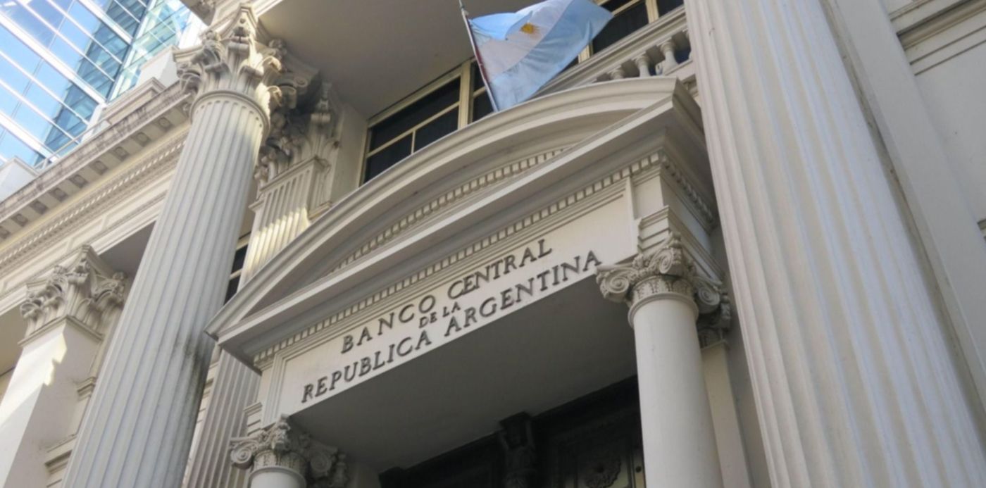 El Banco Central baja la tasa de interés al 29% a partir de este viernes
