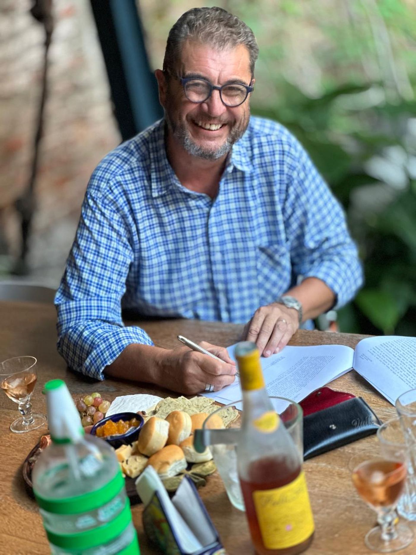 Entre boleros y clima sesentoso, Marcelo López presenta en La Plata su ...