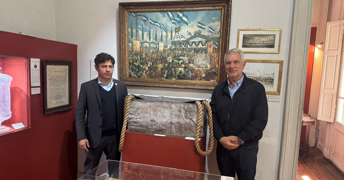 Axel Kicillof y Julio Alak recorrieron el Museo Dardo Rocha en La Plata