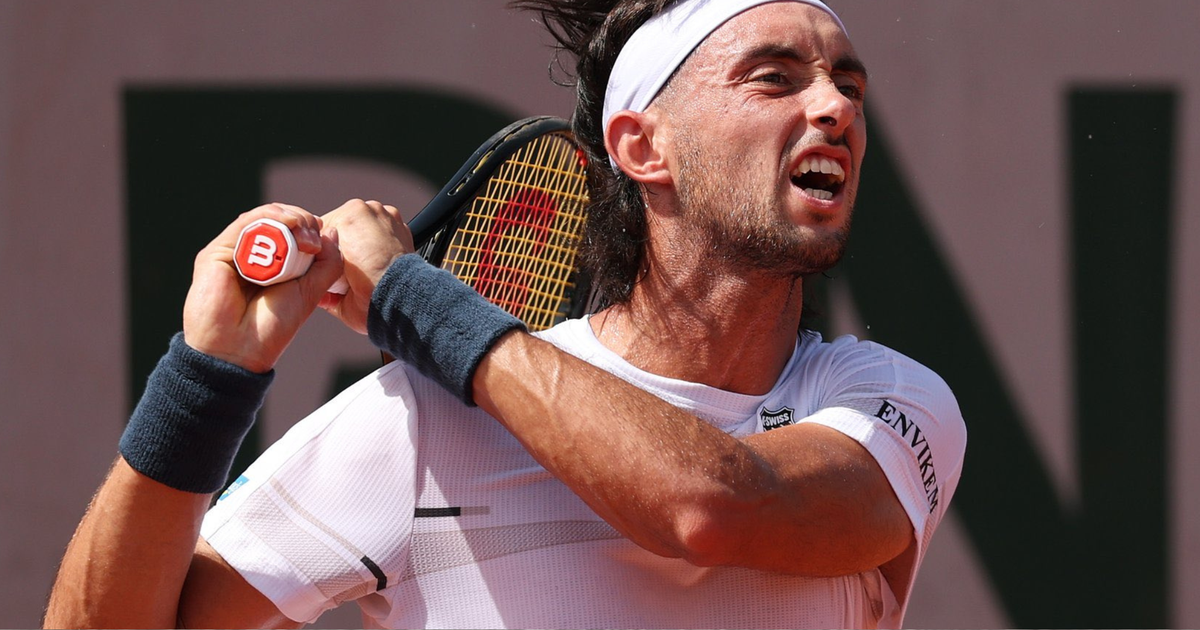 El platense Thiago Tirante dio el golpe en Roland Garros y eliminó al ...