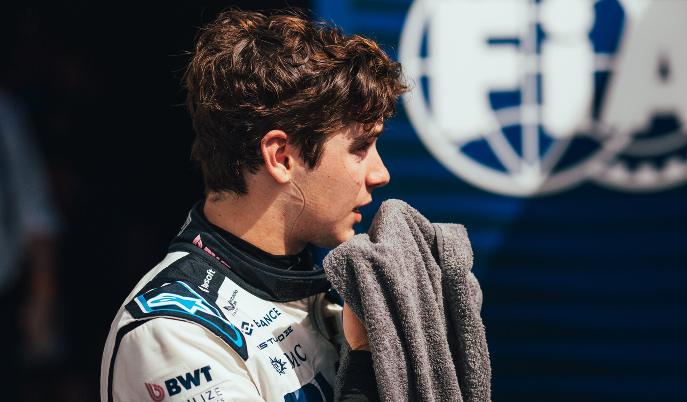 Brad Pitt habló maravillas de Franco Colapinto tras conocerlo de casualidad