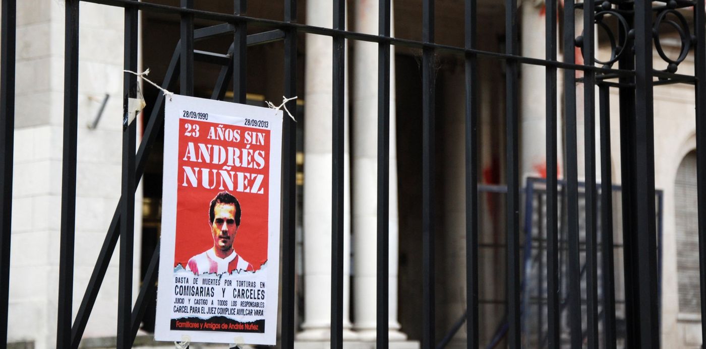 Liberaron a uno de los policías que torturó y mató a Andrés Núñez en 1990