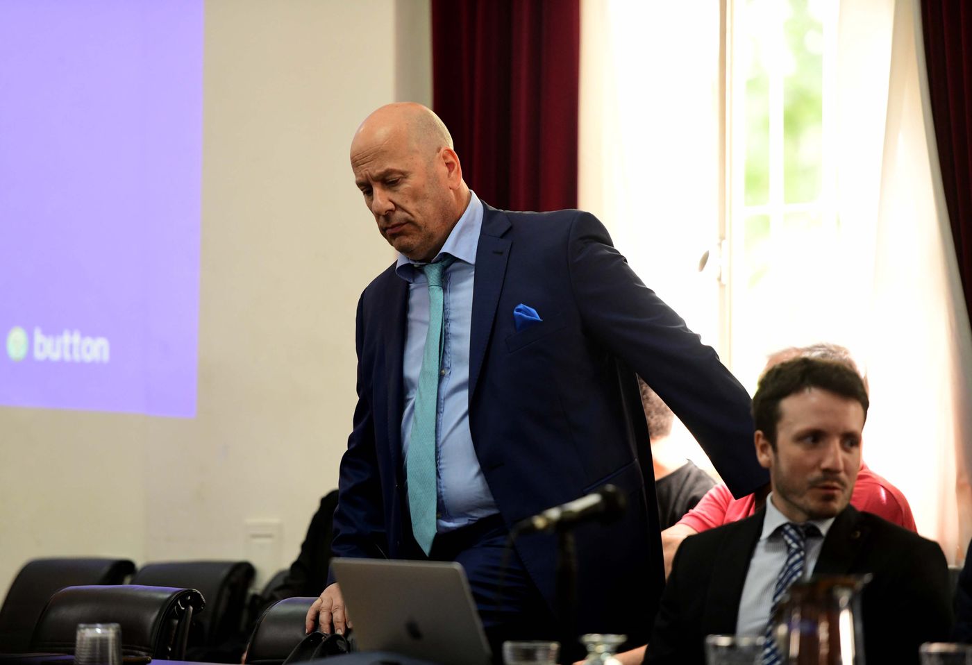 Finalizó el juicio oral por la muerte de Lucas Lin en la pileta del ...