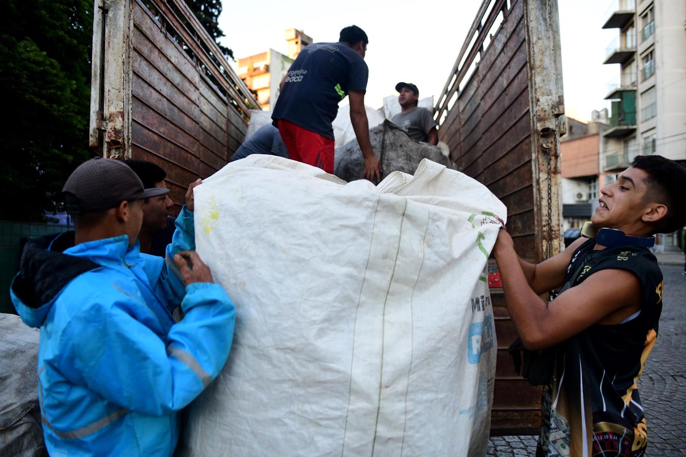 Así es Recicladores Unidos, la cooperativa que emplea a más de 200 ...