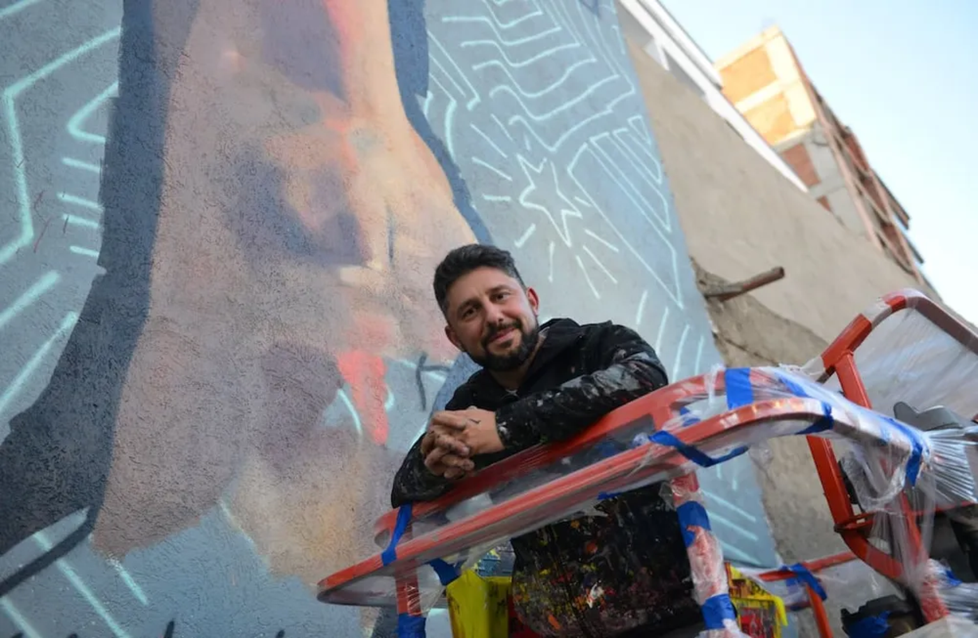 ¿Quién es Martín Ron, el artista que va a pintar en La Plata el mural ...