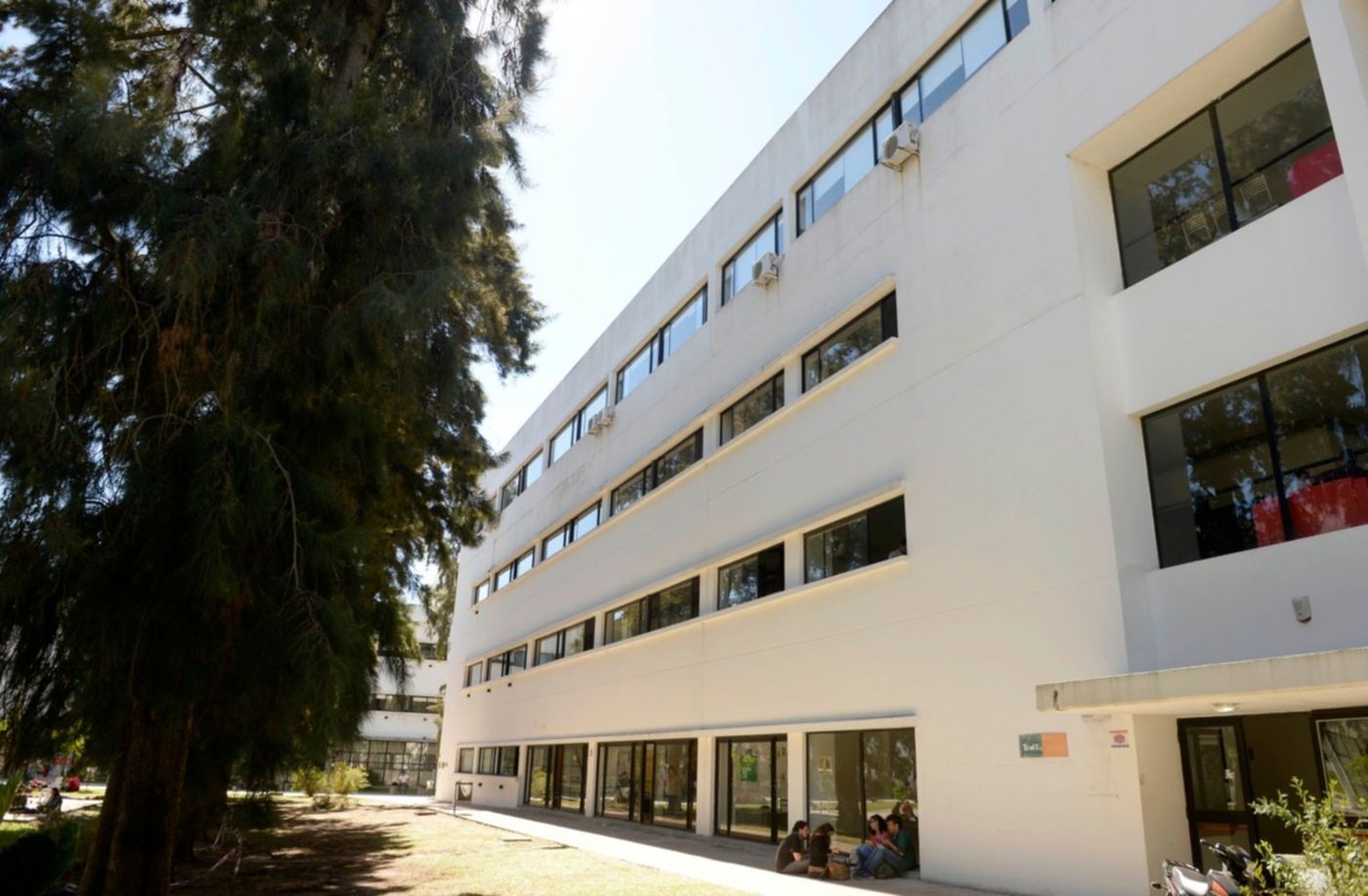 Cómo hacer para inscribirte a una de las 17 facultades de la UNLP a ...