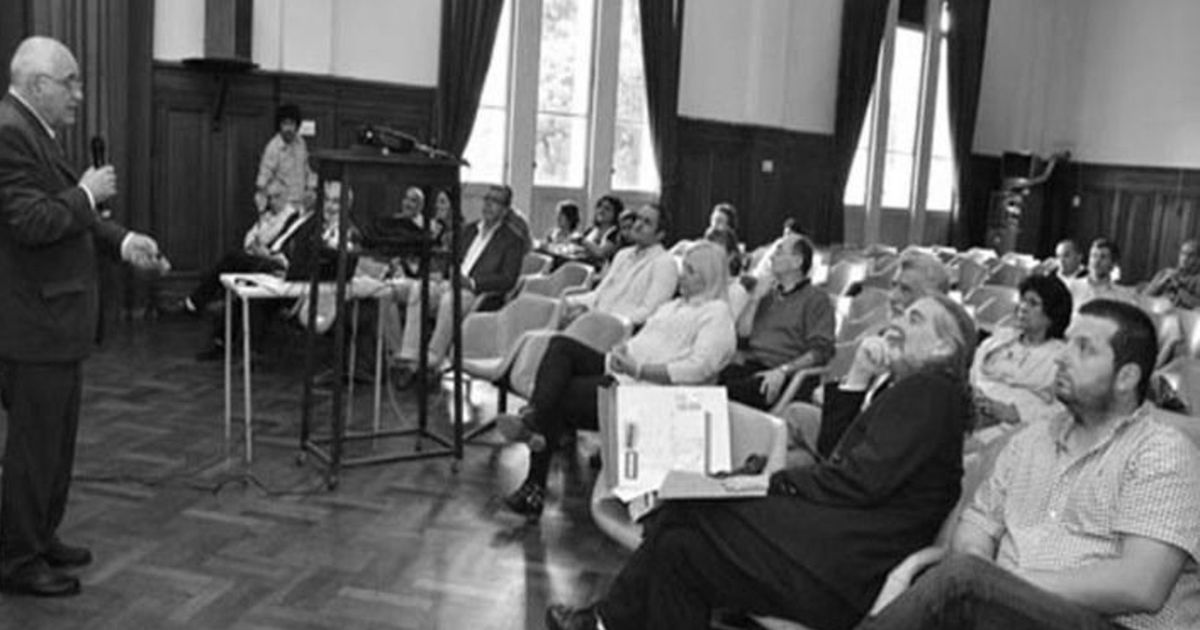 Murió un destacado y querido docente de la UNLP