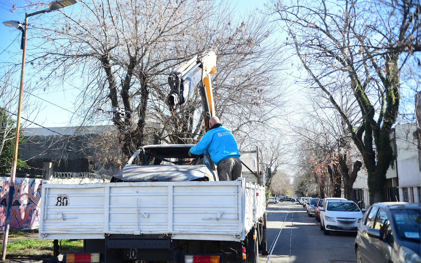 ¿Cómo solicitar a la Municipalidad de La Plata el retiro de autos ...