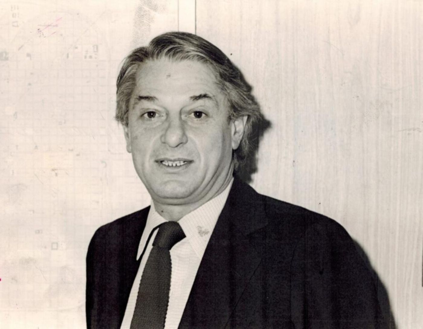 Murió Carlos Gómez Destrade, reconocido arquitecto de La Plata detrás ...
