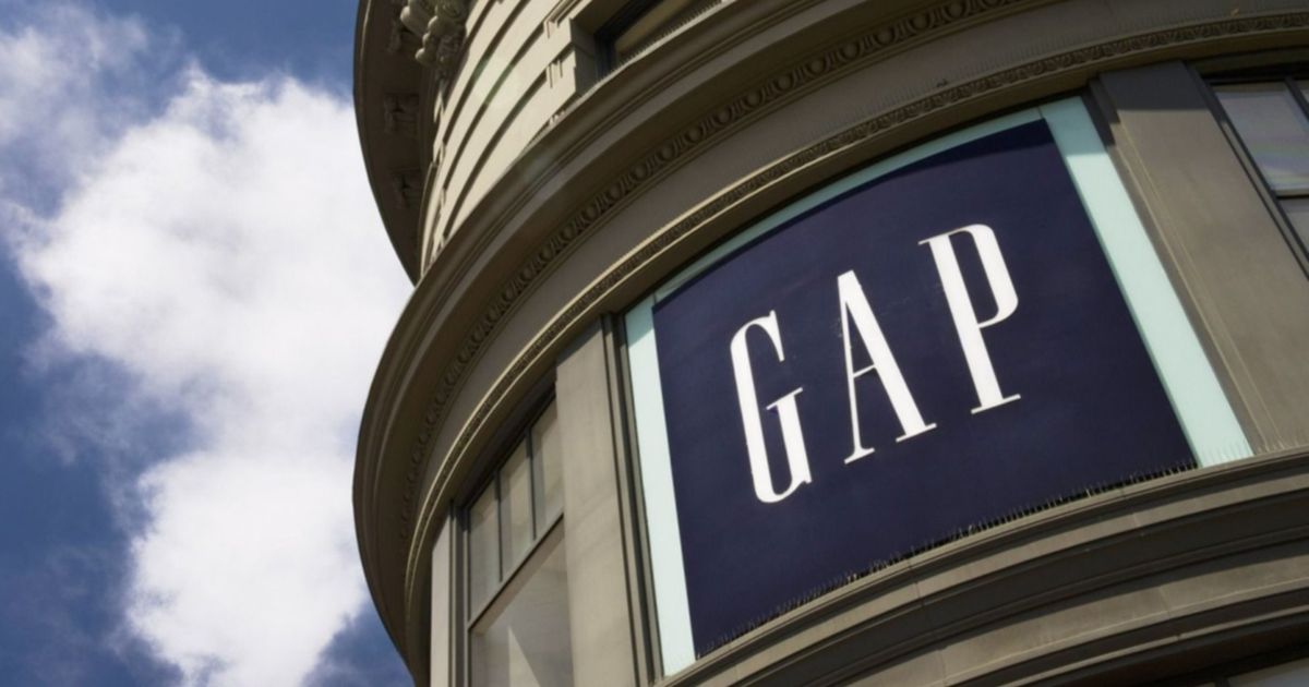 Tras un boom de ventas, GAP se queda en argentina y amplía su catálogo