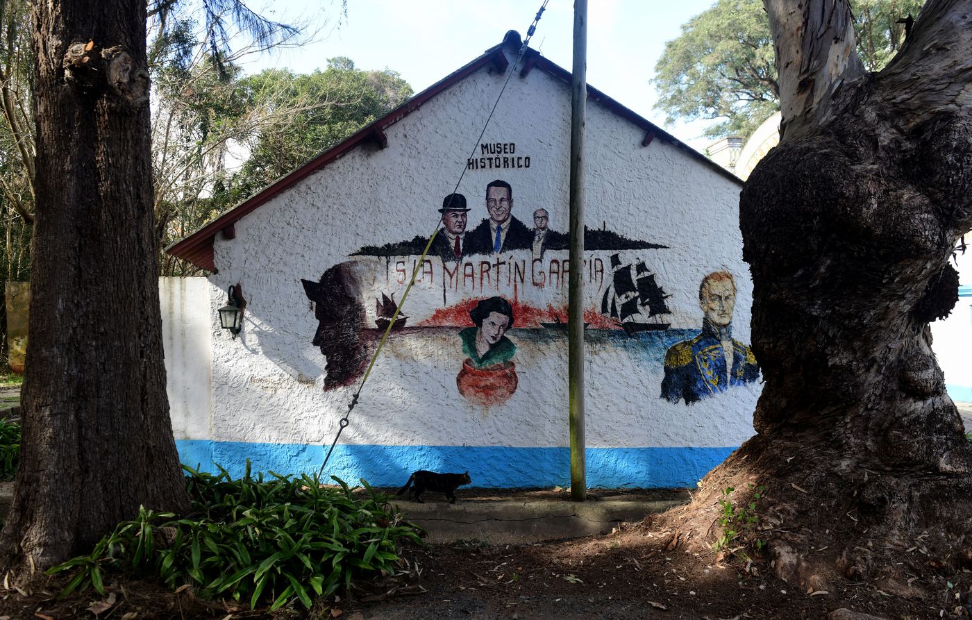 Viaje a la Isla Martín García: límite internacional de La Plata, cárcel ...
