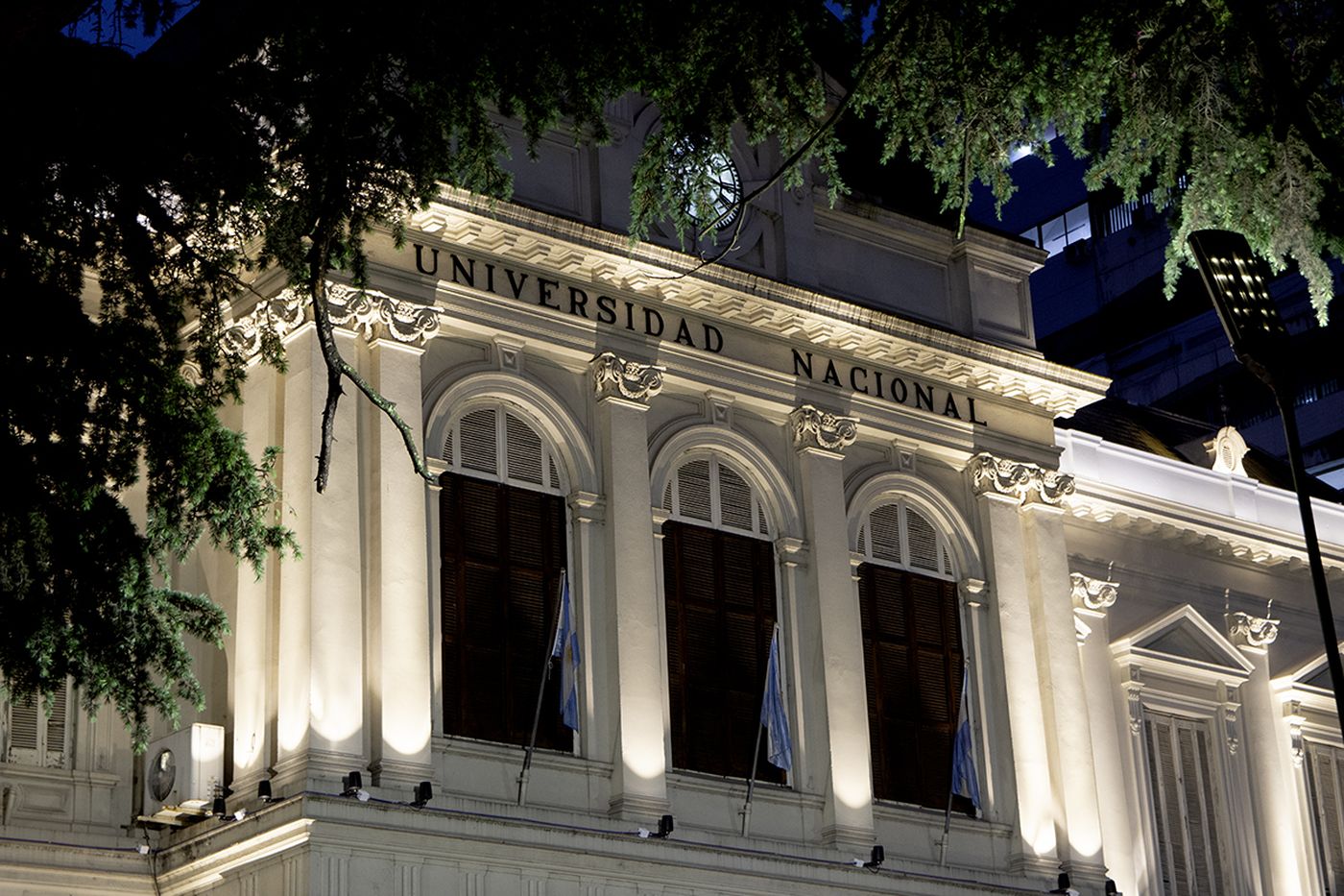 Puesta en valor: la fachada del Rectorado de la UNLP tiene nueva ...