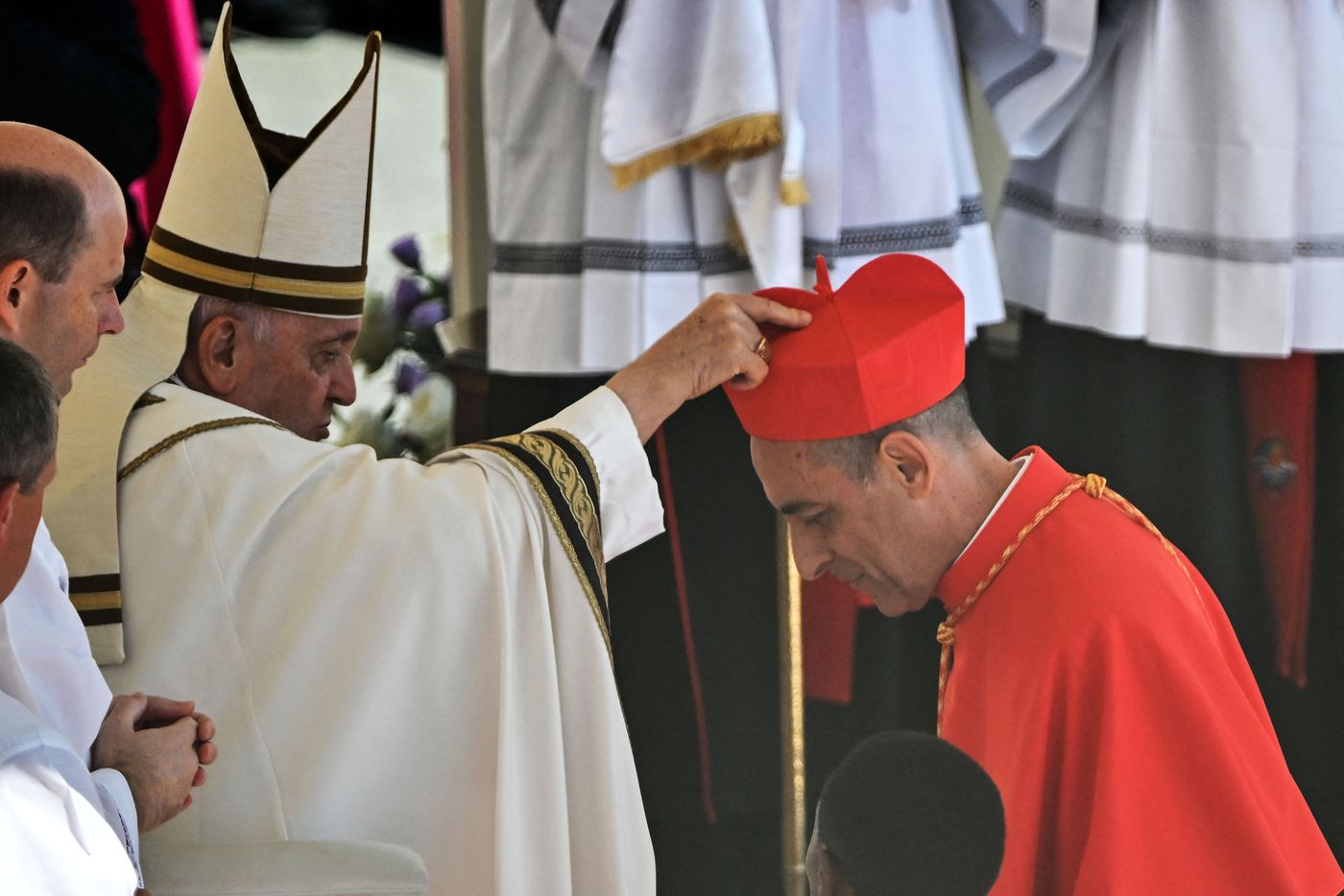 Víctor Tucho Fernández acompañó al papa Francisco hasta sus últimos ...