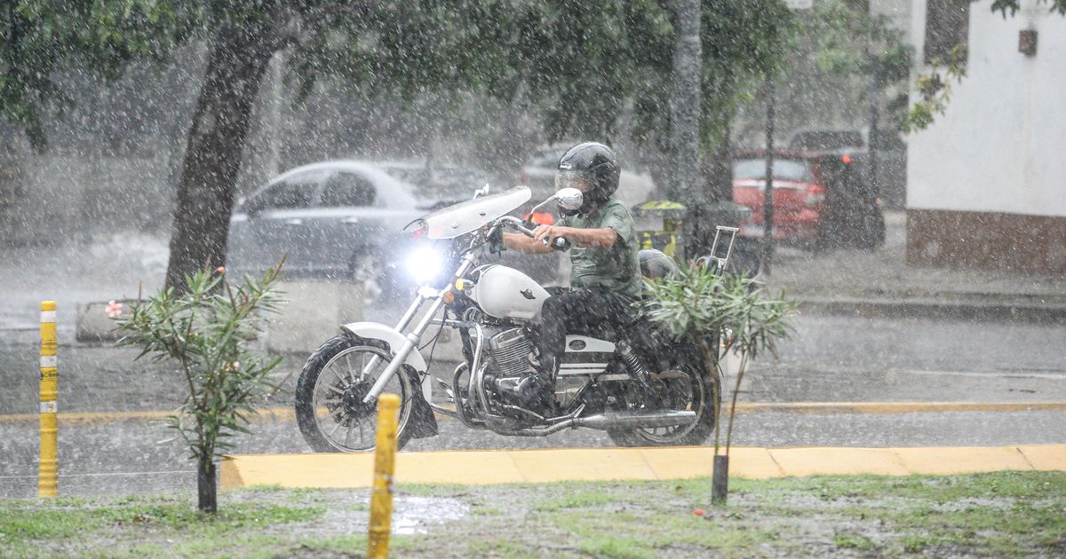 Cesó el alerta naranja en La Plata pero volvió a diluviar: ¿hasta ...