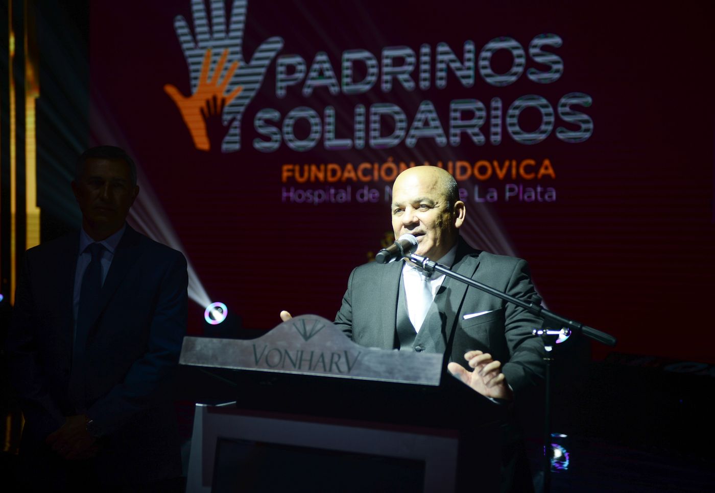 Recaudaron más de $11 millones en una nueva gala solidaria para ayudar ...