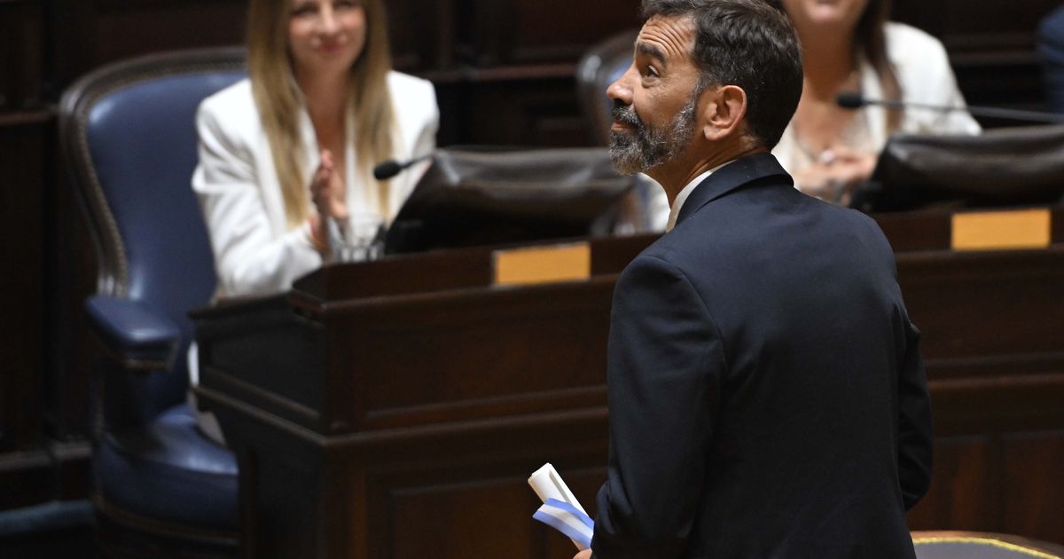 Recién asumido como diputado, el platense Juan Osaba se mete en la ...