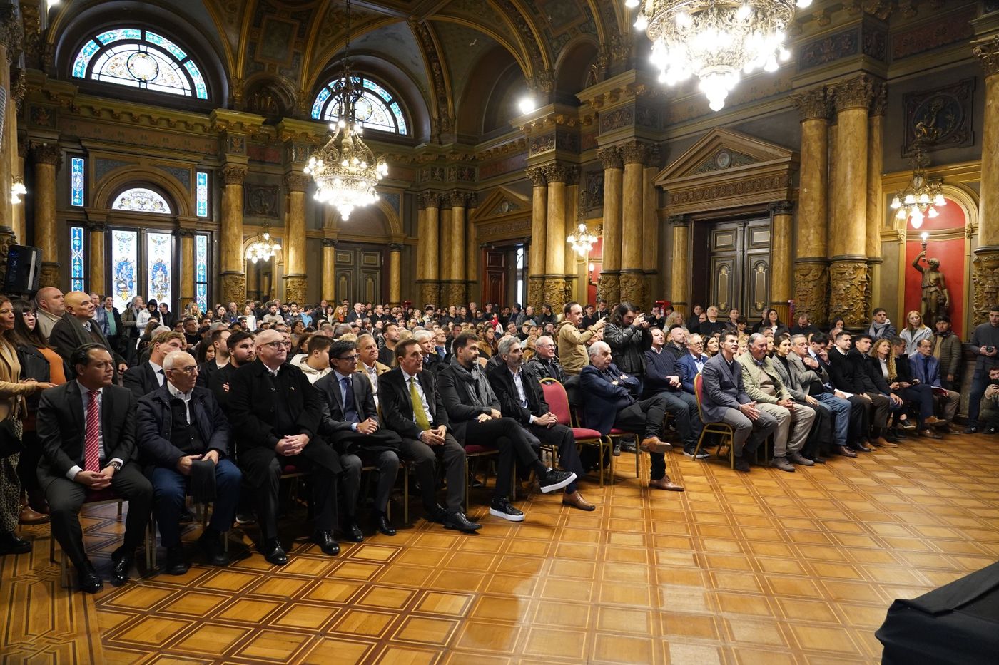 Julio Alak puso en funciones a Daniel Lipovetzky y amplió su gabinete ...