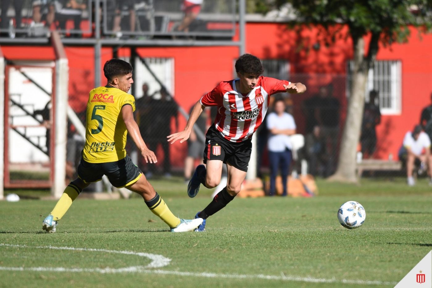 Video: Axel Atum metió un golazo en la victoria de Estudiantes en la ...