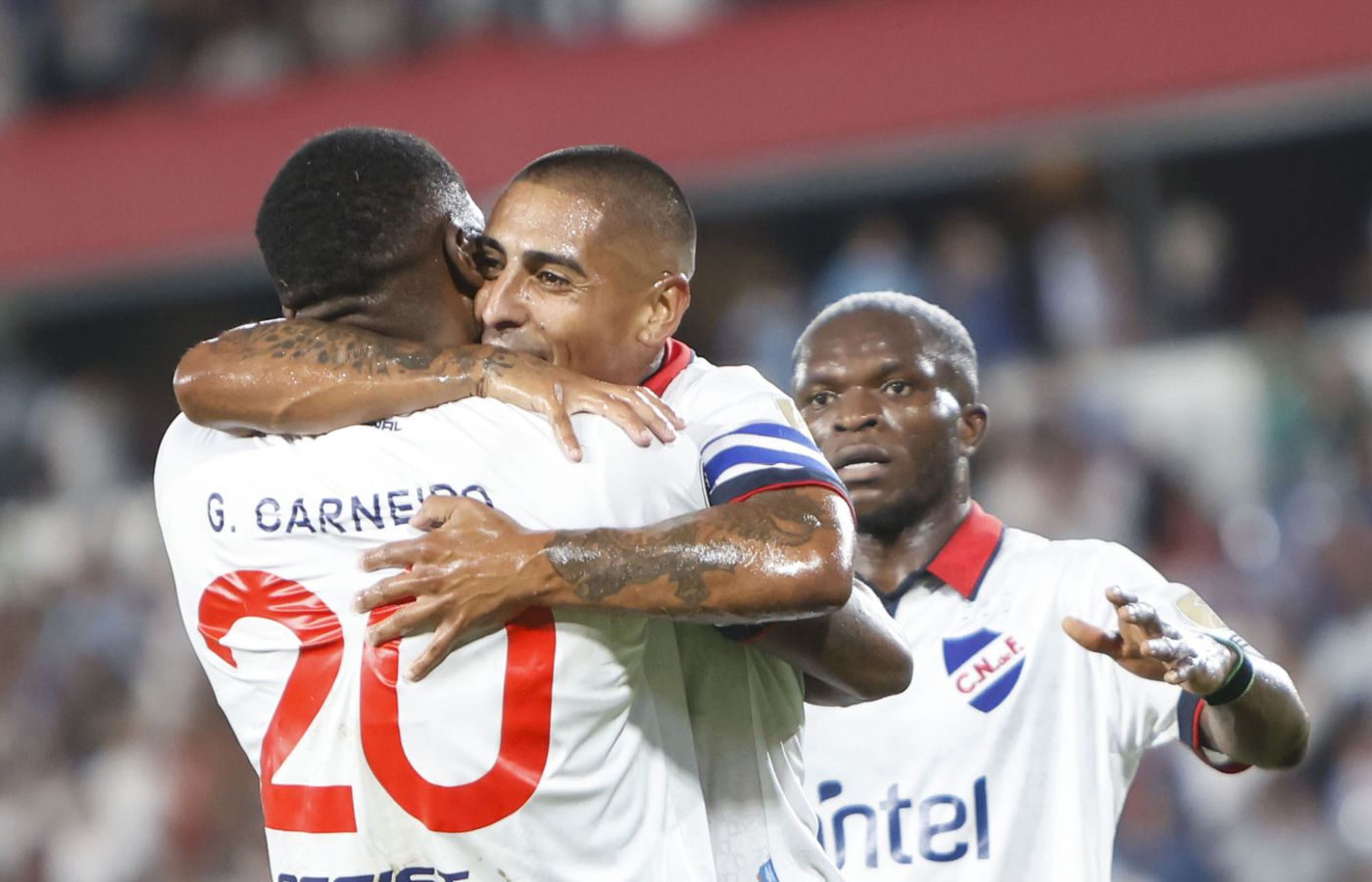 El presidente de Nacional le puso suspenso a la llegada de Christian Ebere a Gimnasia