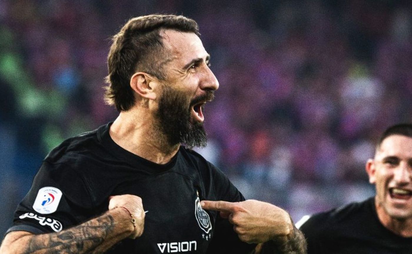 Mientras se espera por Tarragona, Lucas Pratto fue ofrecido a Gimnasia