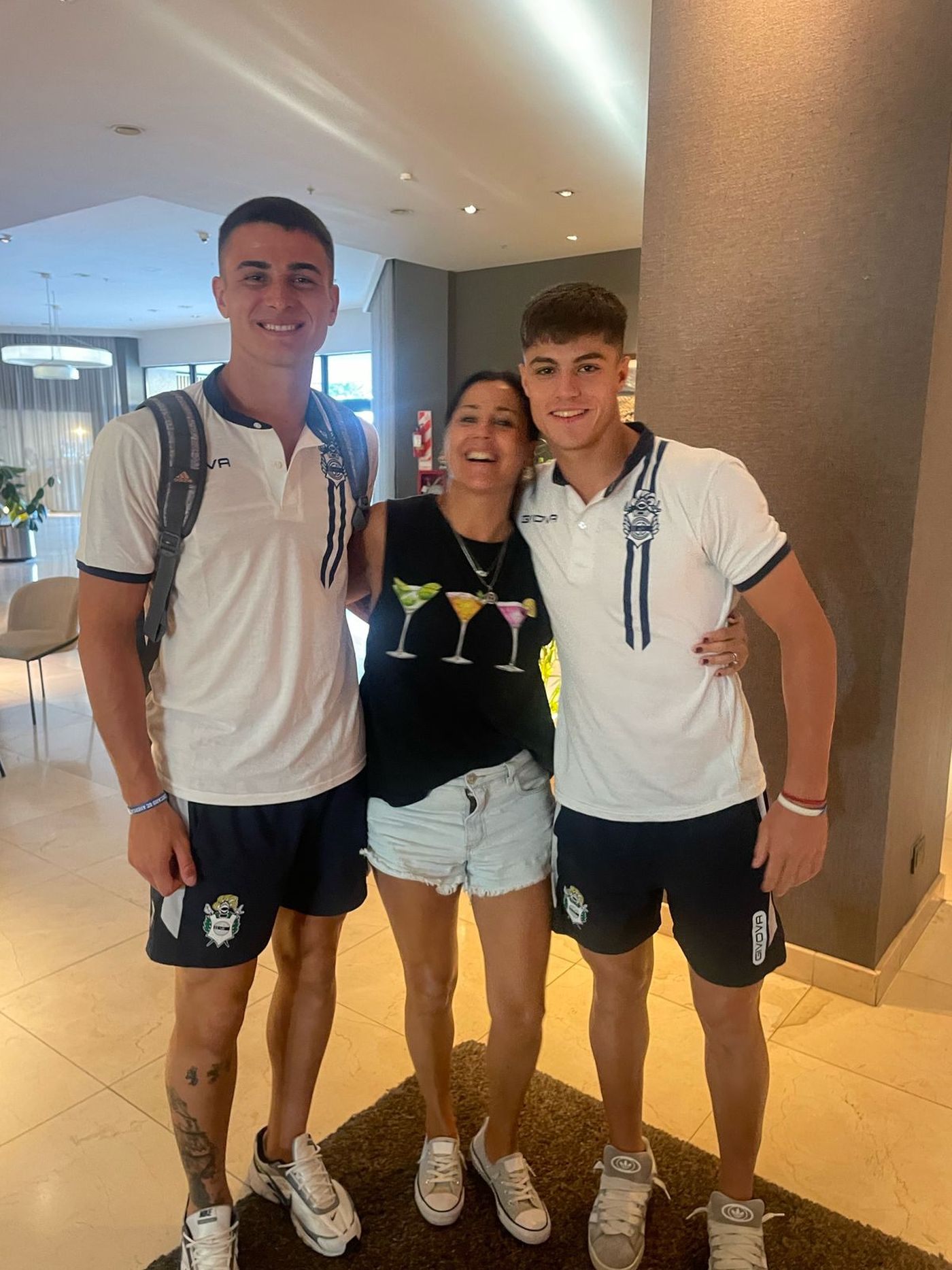 La aventura que vivió la familia de Facundo Di Biasi para acompañarlo a su primer partido como ...