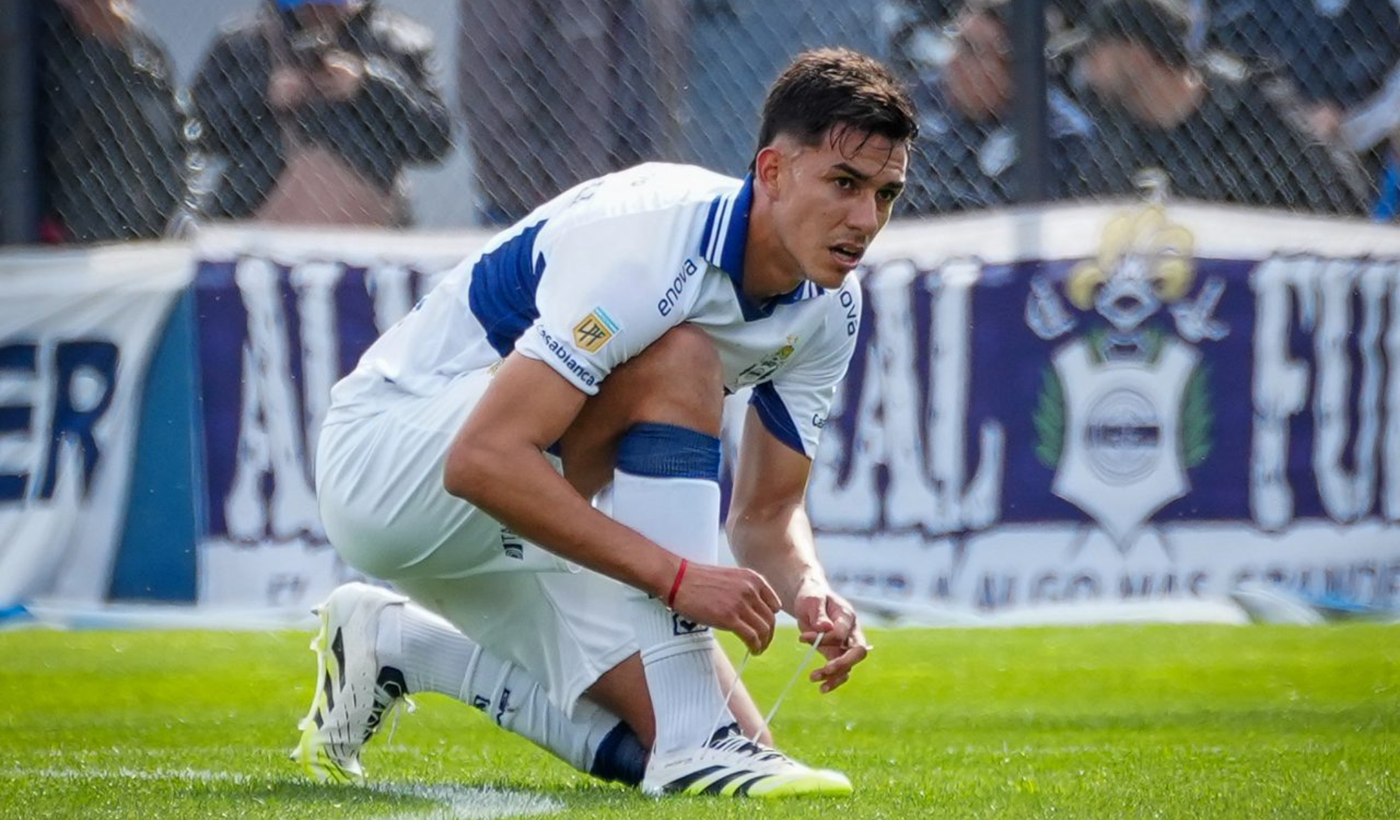 ¿De qué se trata el plan de Gimnasia para retener a Renzo Giampaoli?