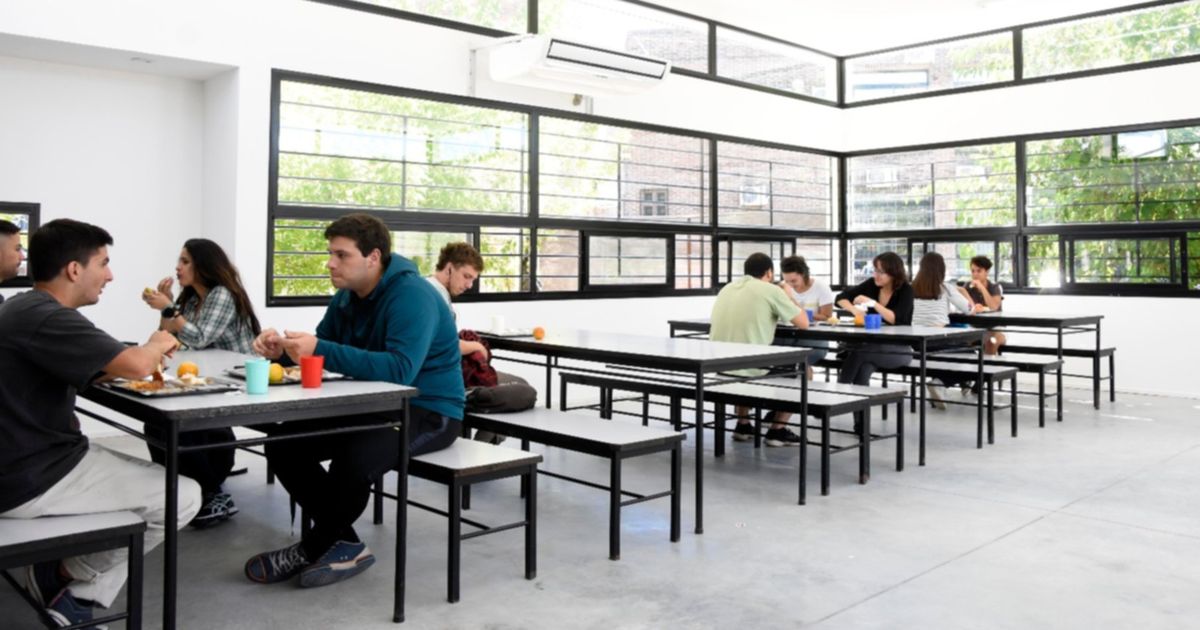 El comedor universitario sigue creciendo e inauguraron obras en dos sedes