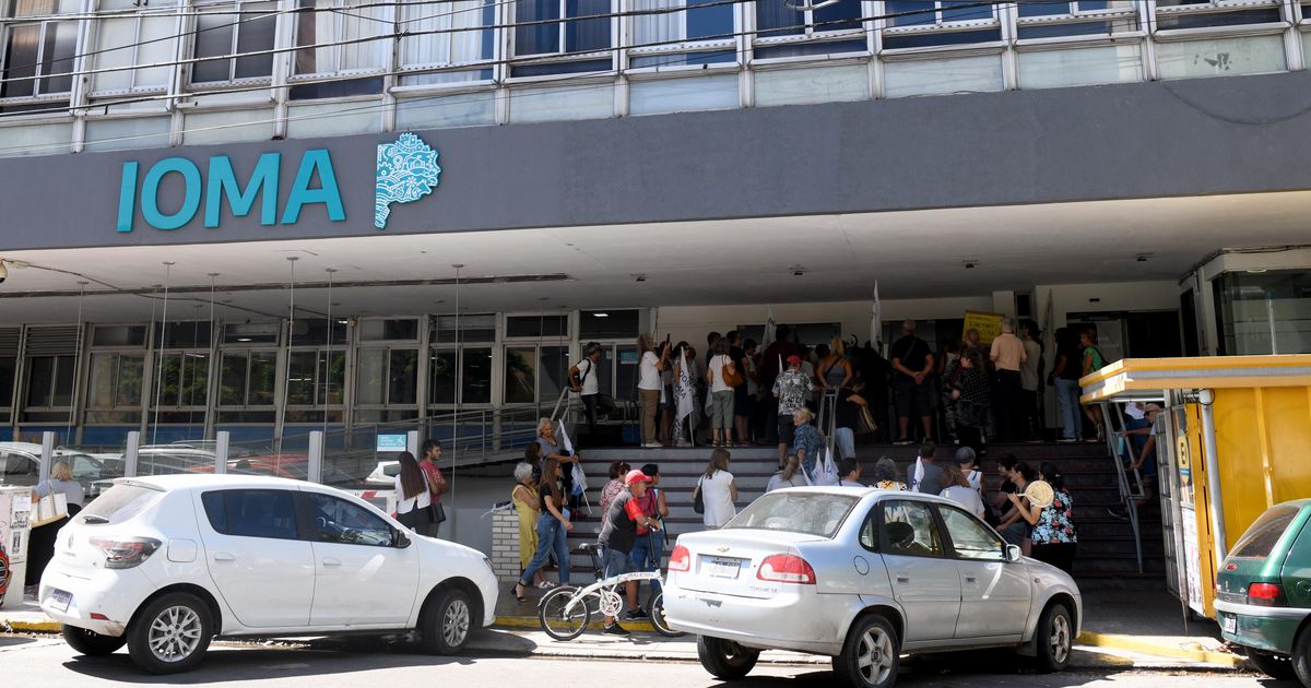 Los psicólogos de La Plata ratificaron el paro y advirtieron que ...