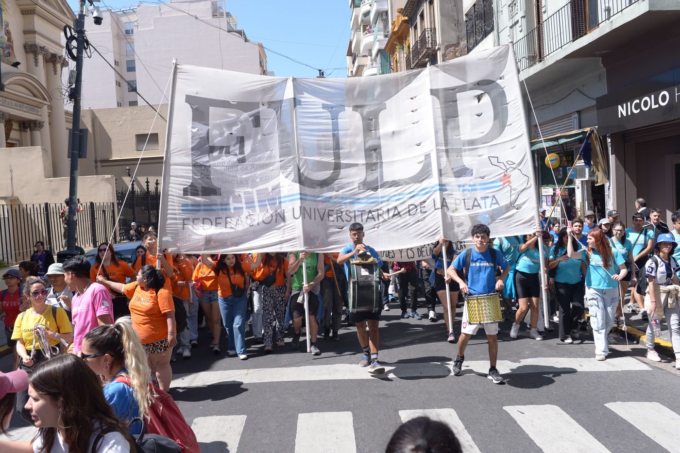La FULP presiona para definir la fecha de la Marcha Federal ...