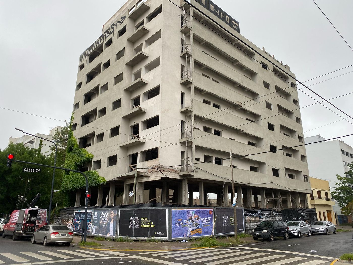 Femicidio en La Plata: la desgarradora despedida de la prima de la adolescente asesinada en La Loma