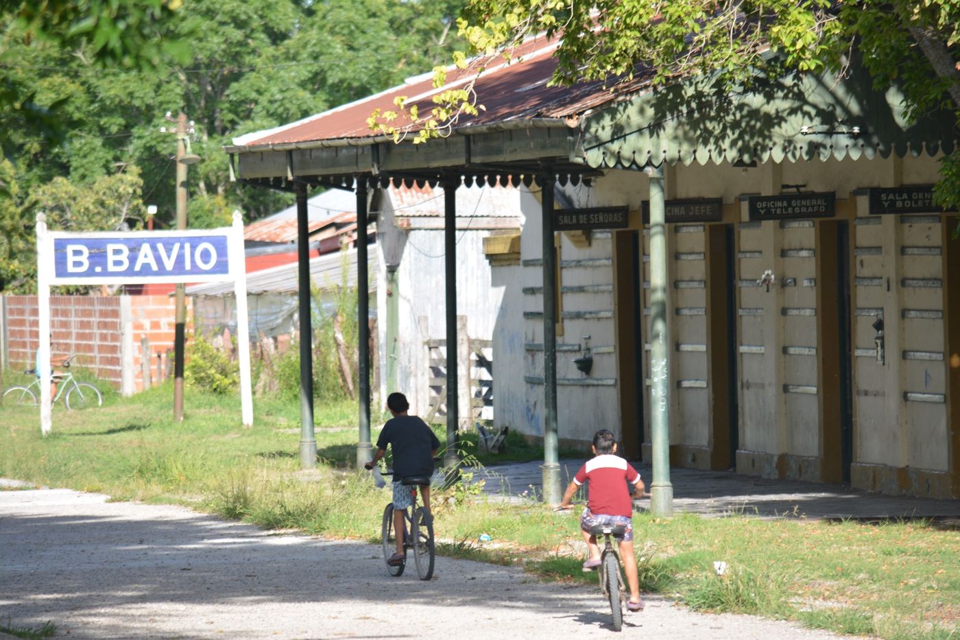 La Estación de Bavio entre globos perdidos, cartas de enamorados y ...