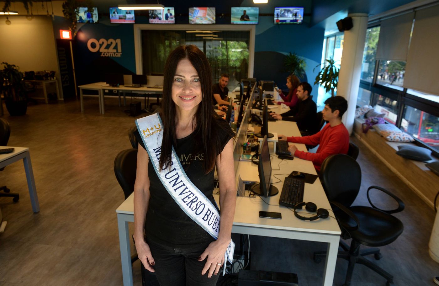 Es de La Plata, tiene 60 años y busca ser Miss Universo: Más allá de la ...