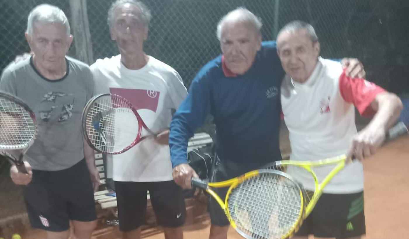 La última pasión de Juan Ramón Verón: las tardes eternas en su club de ...