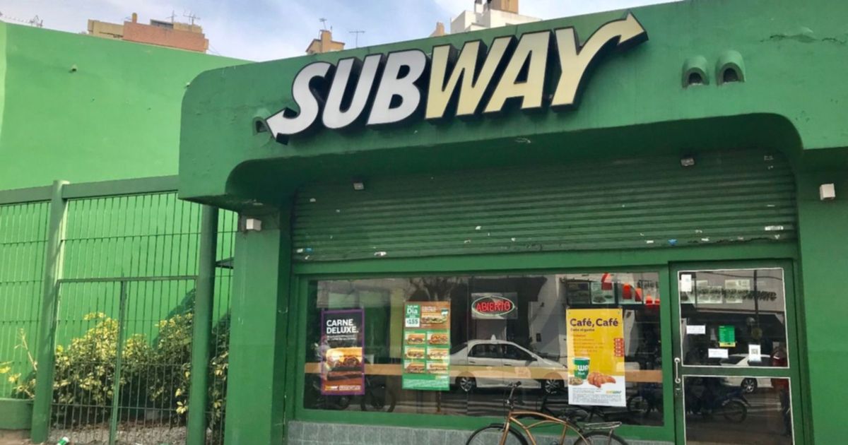 Más efectos de la crisis: ahora cierra el Subway de diagonal 74 y ...