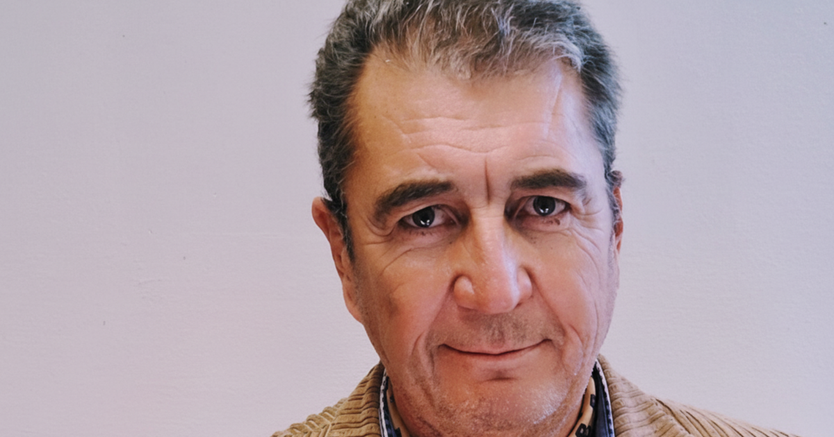 Entre boleros y clima sesentoso, Marcelo López presenta en La Plata su ...