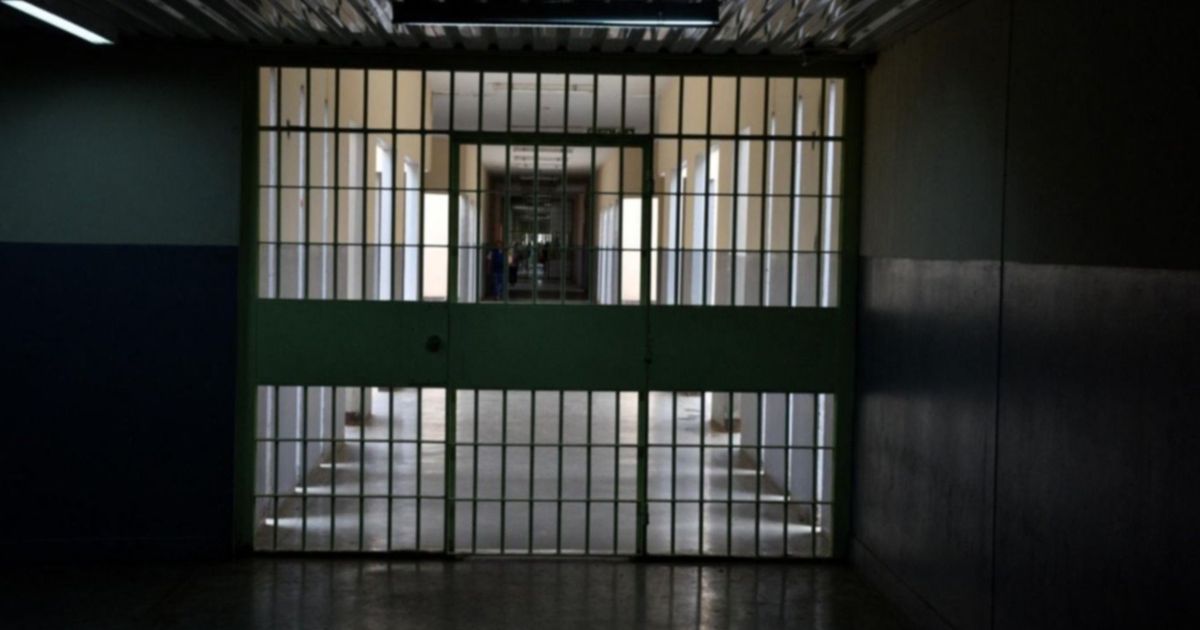 Preso con salidas transitorias robó en una casa de La Plata y los ... Preso con salidas transitorias robó en una casa de La Plata y los ...