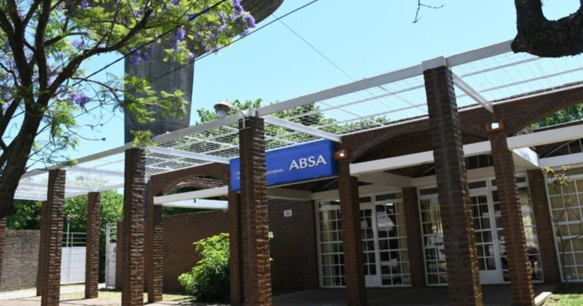 ABSA vuelve a atender de modo presencial en Los Hornos y City Bell