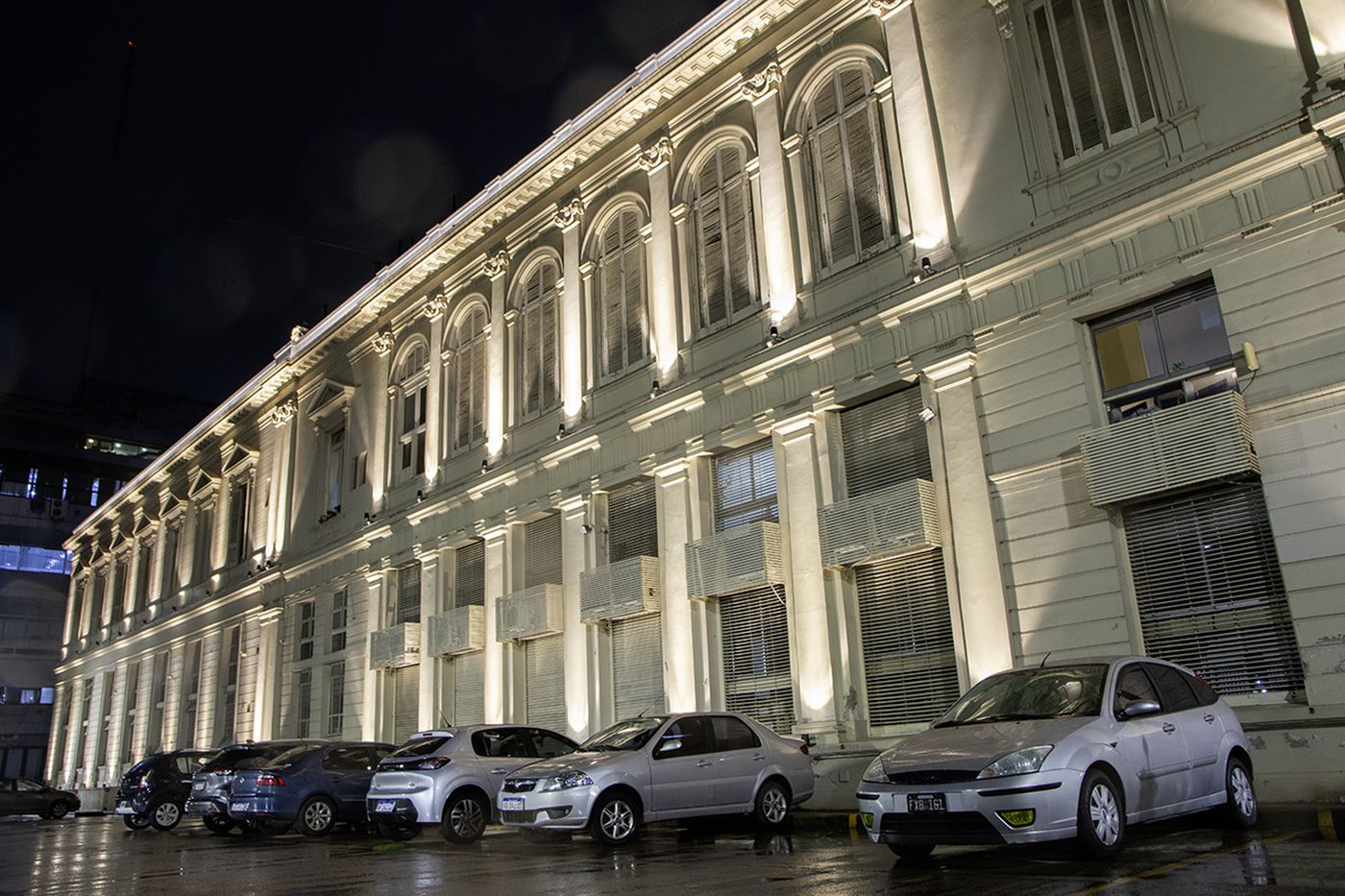 Puesta en valor: la fachada del Rectorado de la UNLP tiene nueva ...