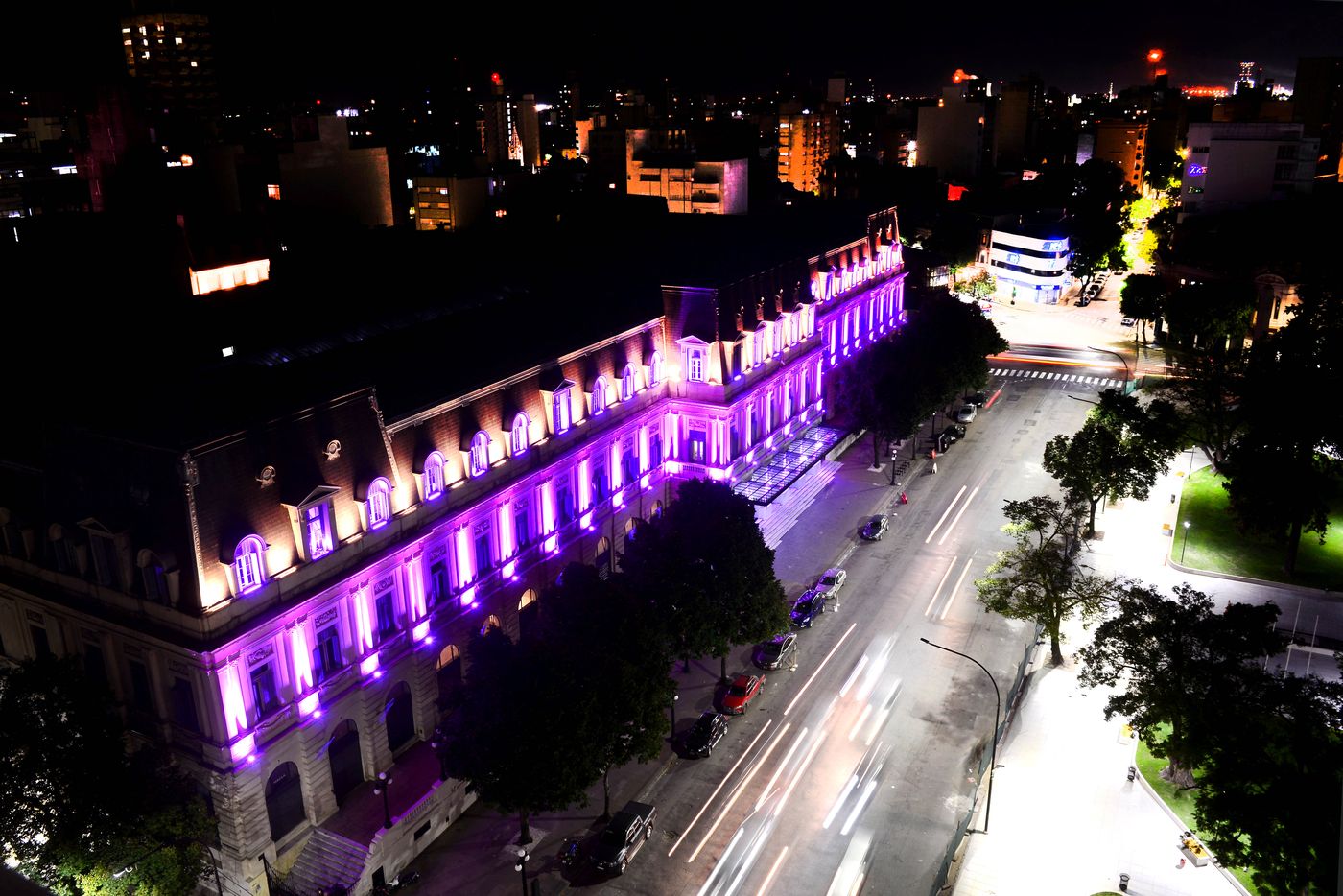 Las espectaculares fotos de la Plaza San Martín a tan solo un día de la ...