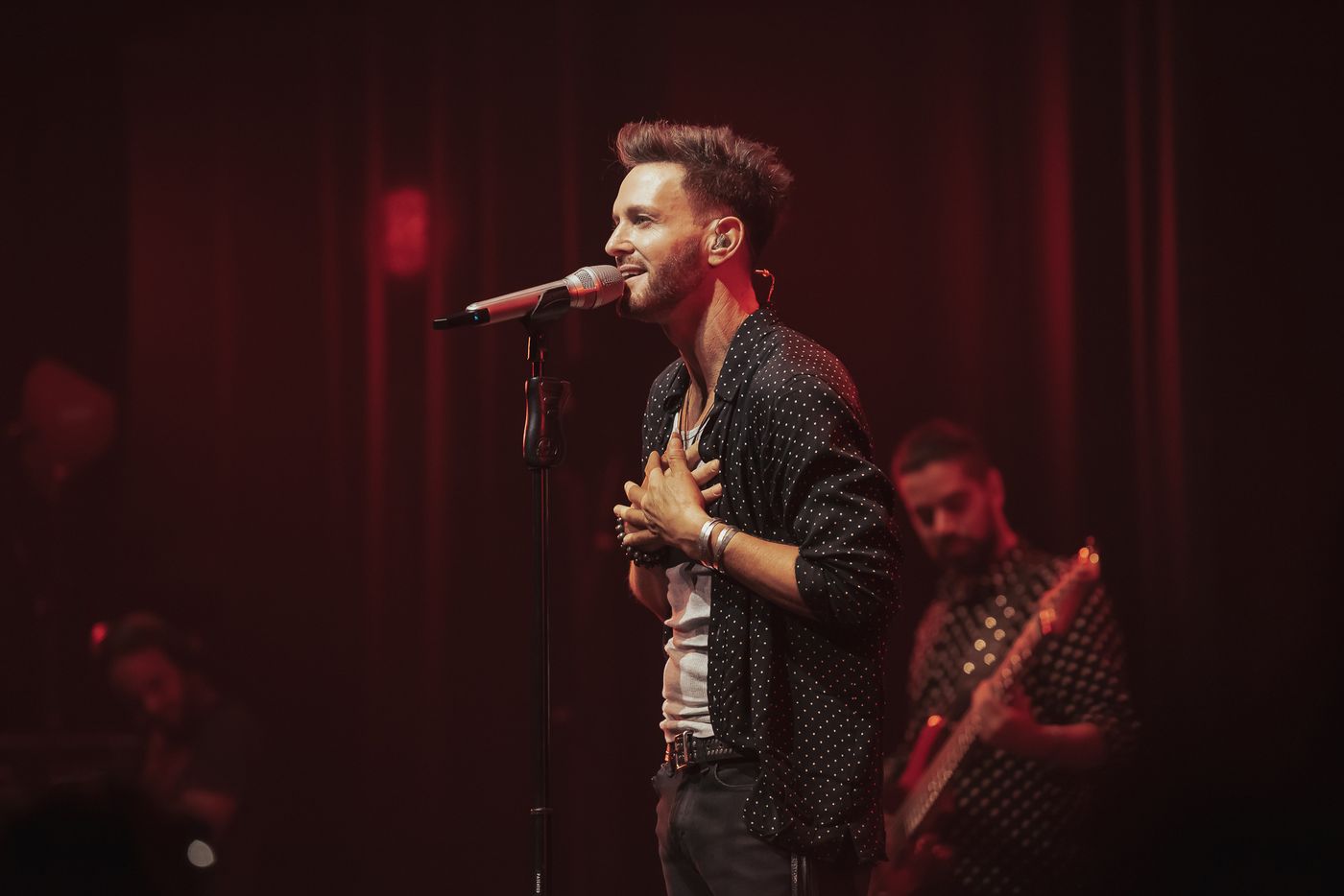 Axel llega a La Plata y se presenta en el Coliseo Podestá