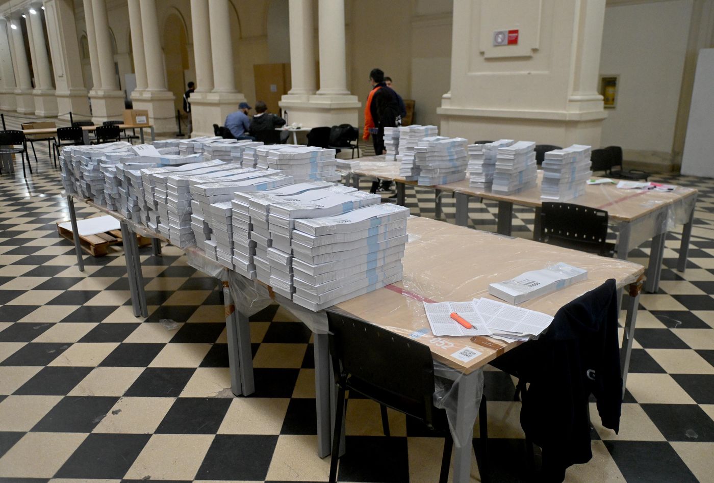 El fiscal federal sostuvo que es imposible reimprimir las boletas y definirá la Cámara Nacional ...