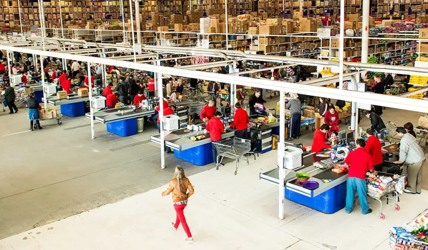 Arrancó la jornada con descuento sorpresa de Cuenta DNI del Banco Provincia en un hipermercado ...